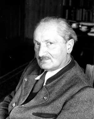 Historicidad, comprensión y hermenéutica. Heidegger, Hegel y el ...